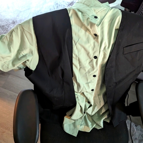 SHEIN | Suits & Blazers | Light Green Short Sleeve Button Up And Black ...